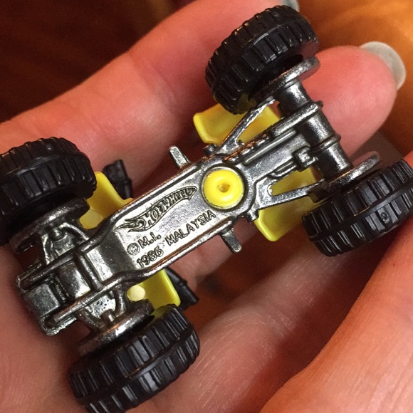 Hot Wheels | Other | Atv 4 Wheelers Car Toy Hot Wheels Malaysia 986 ...